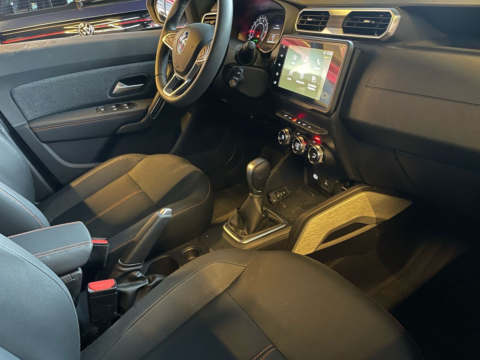 DUSTER ICOUT TCE - RBA Motors